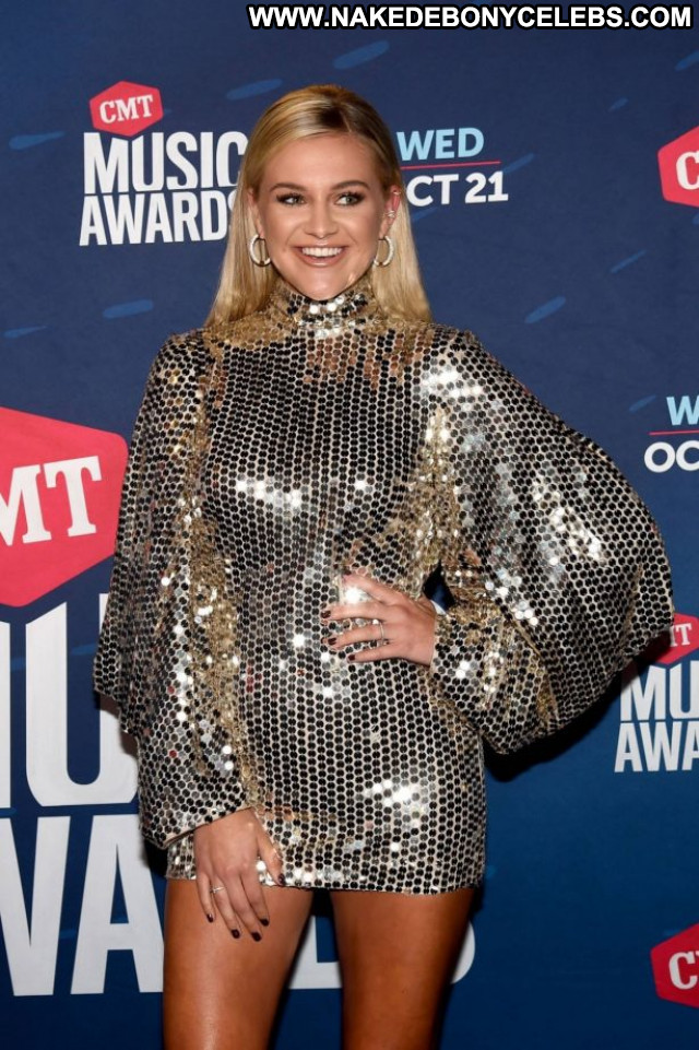 Becca Tobin Posing Hot Straight Beautiful Celebrity Babe